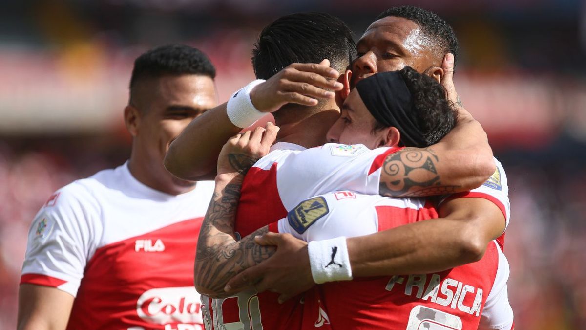 Santa Fe presentó a su nuevo delantero; refuerzo de lujo