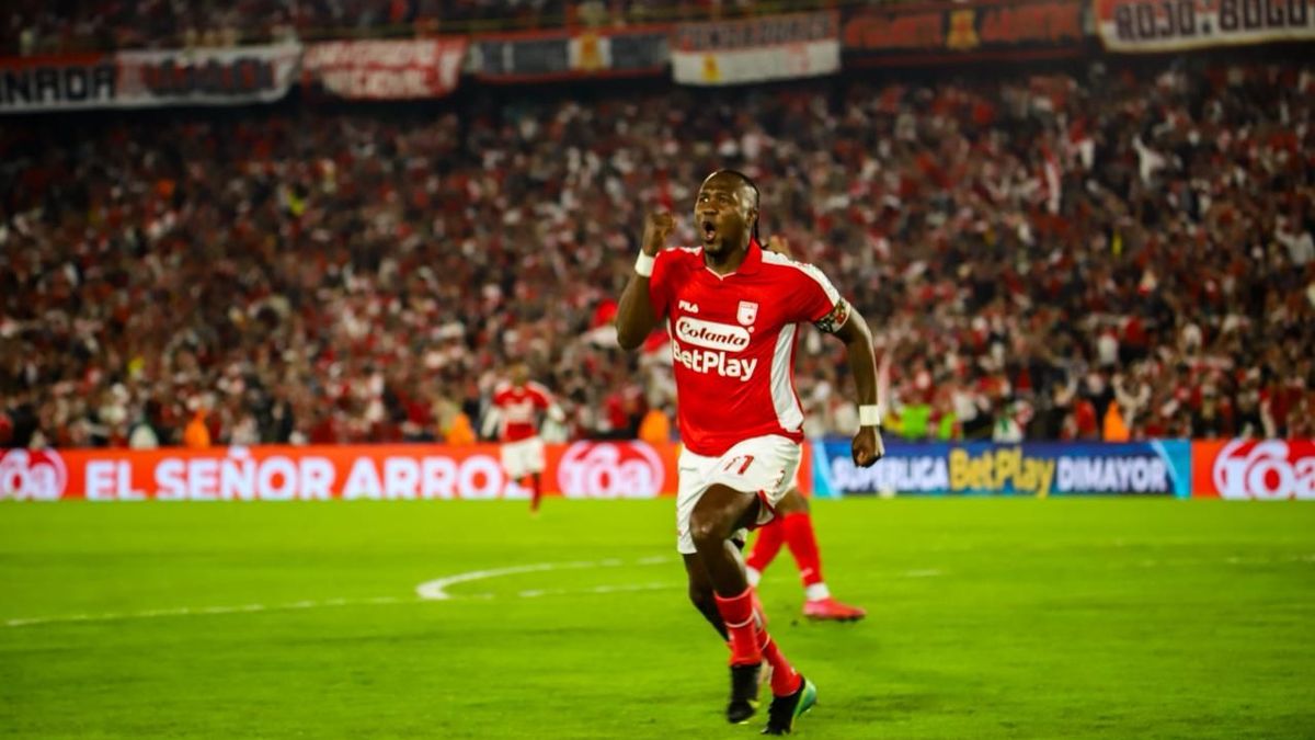 "Me regalé para jugar en el América": Hugo Rodallega