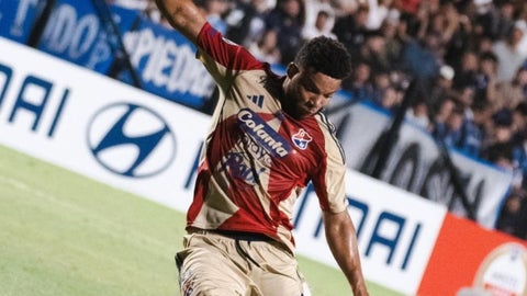 Fabra recupera su nivel: el DIM se ilusiona en Copa Libertadores