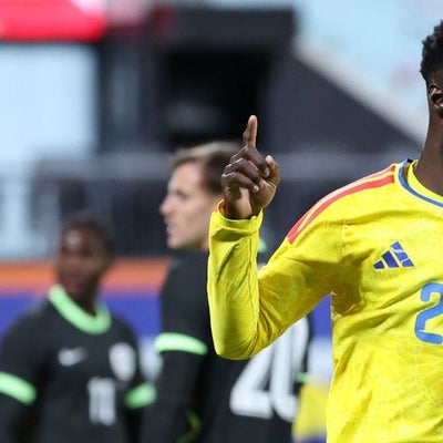 [Foto] Davinson Sánchez llegó a Colombia y se puso la camiseta de un ...
