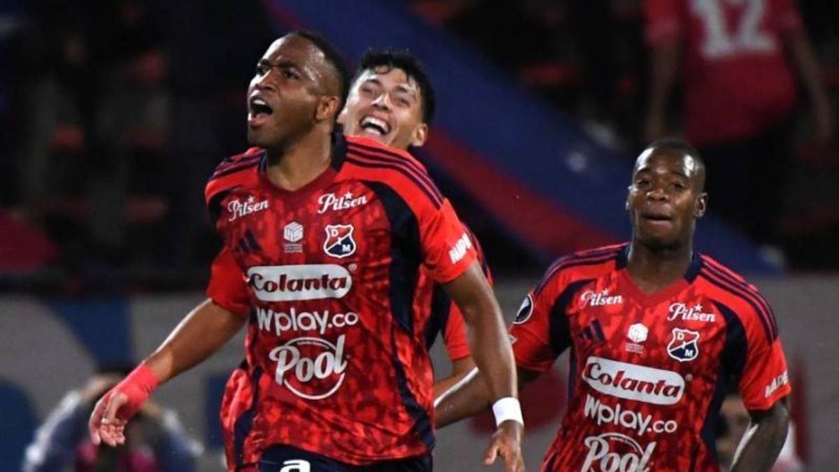 Medellín sufre tras la salida de Alejandro Restrepo: dos malas noticias