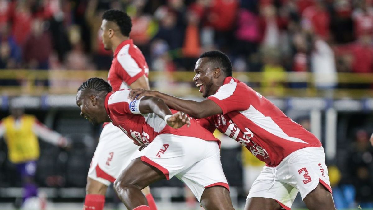 Santa Fe ya sondeó a un lateral izquierdo para el segundo semestre de 2026