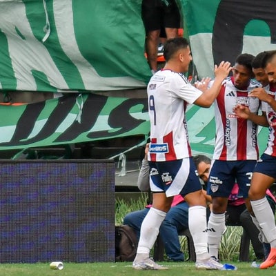 Junior agita el mercado; 5 fichajes, 3 renovaciones y nuevas salidas