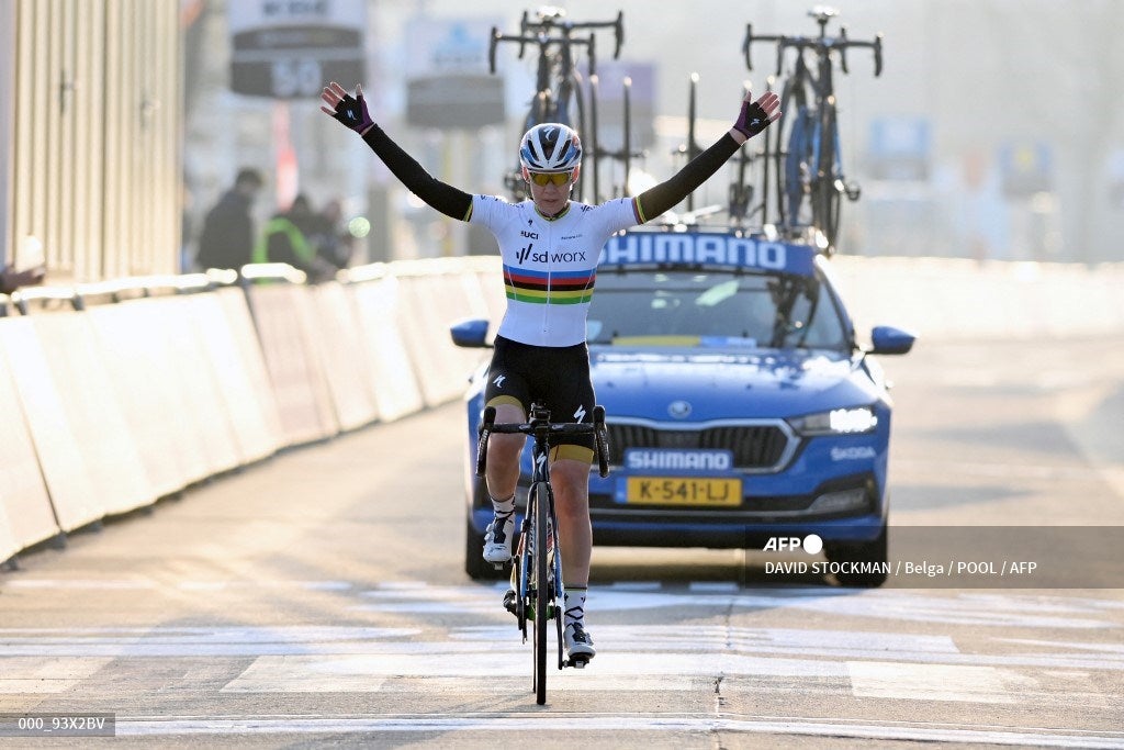 Anna van der Breggen ganó el Giro de Italia femenino por cuarta vez