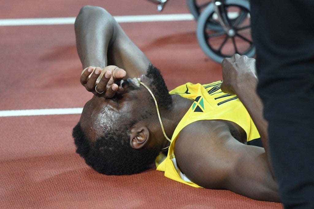 Oficial: Usain Bolt sufrió terrible lesión en partido de fútbol