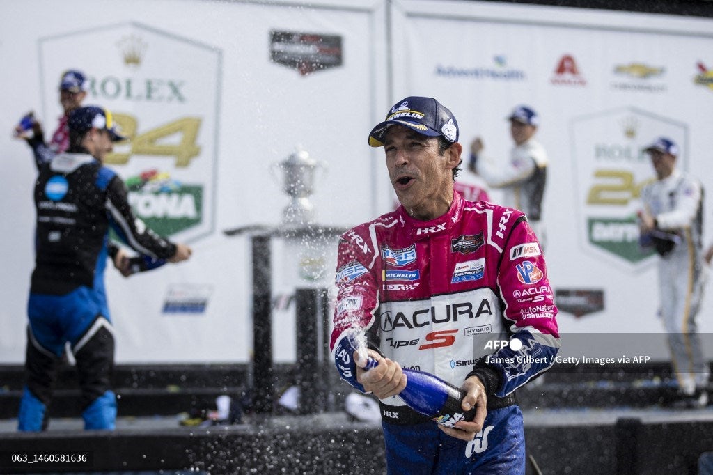 Helio Castroneves gana por tercera vez seguida las 24 Horas de Daytona
