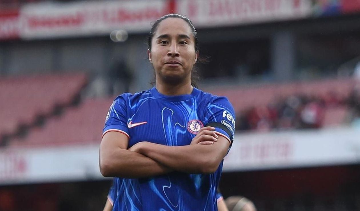 Mayra Ramírez despierta alarmas en Chelsea por su lesión